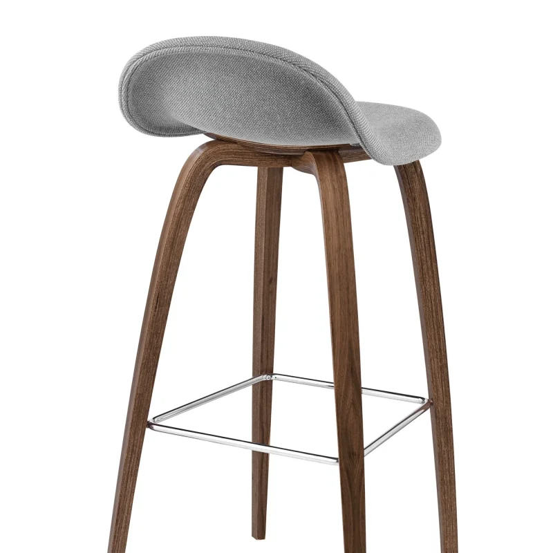 Gubi 3d bar stool wood base